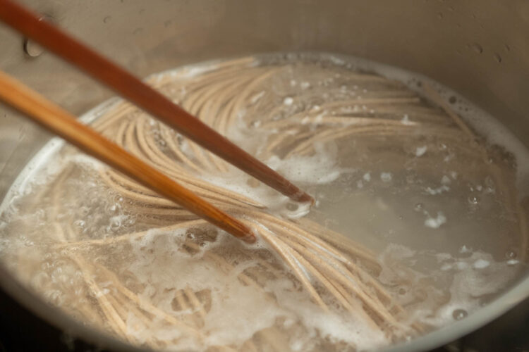 Tororo Soba - Adventures of Carlienne