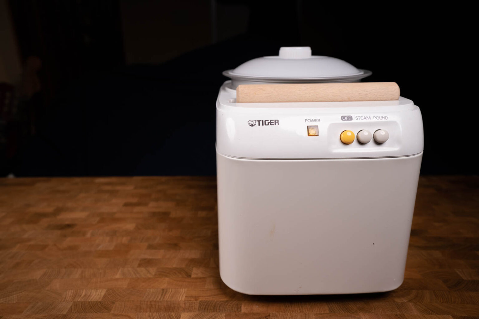 Mochi with the Tiger Mochi Maker | Mochi Making Journey (Part 5 ...