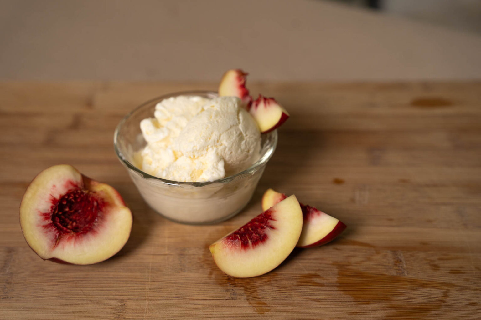 Summmery White Nectarine Ice Cream - Adventures of Carlienne
